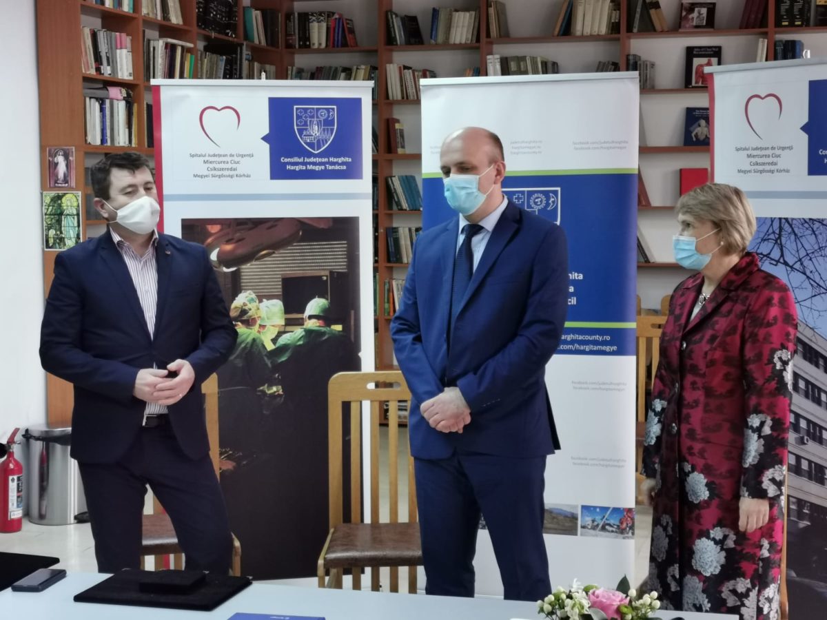 Chirurgul toracic Adrian-Cristian Dobrică a primit premiul Mihai ... Chirurgul toracic Adrian-Cristian Dobrică a primit premiul Mihai ...